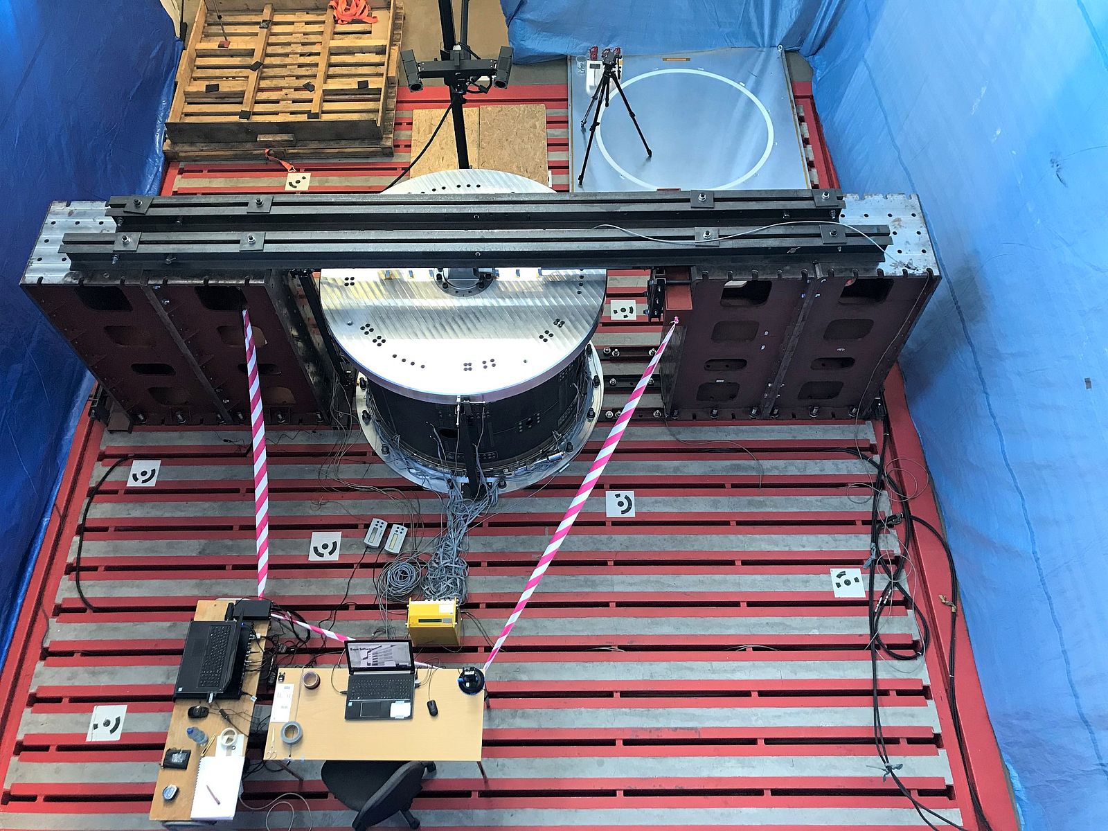 We make structures. Design, verification, manufacturing, testing. | OHB ...