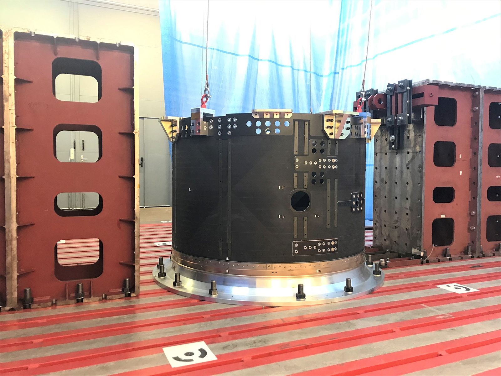 We make structures. Design, verification, manufacturing, testing. | OHB ...